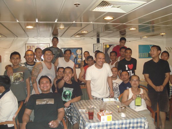 Crew mess | Crew Center