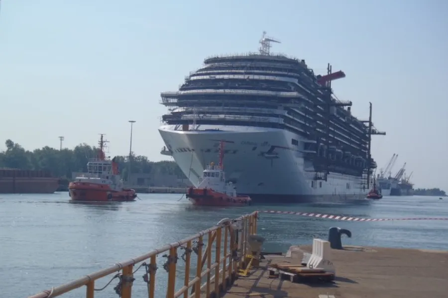 Carnival Vista ‘Floated Out’ at Fincantieri Shipyard in Italy | Crew Center