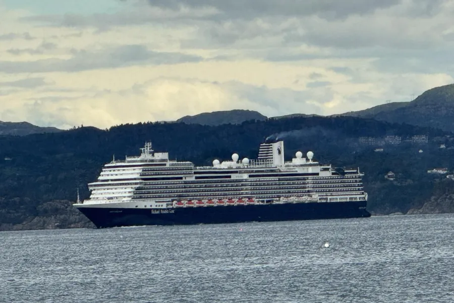 HAL MS Nieuw Statendam Itineraries 2025 With Berthing Arrangements ...