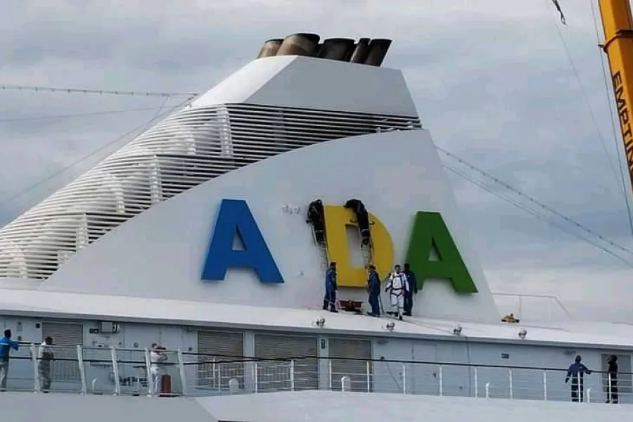 AURAvoir and Thank You - Aida Cruises says Farewell to AIDAaura | Crew ...